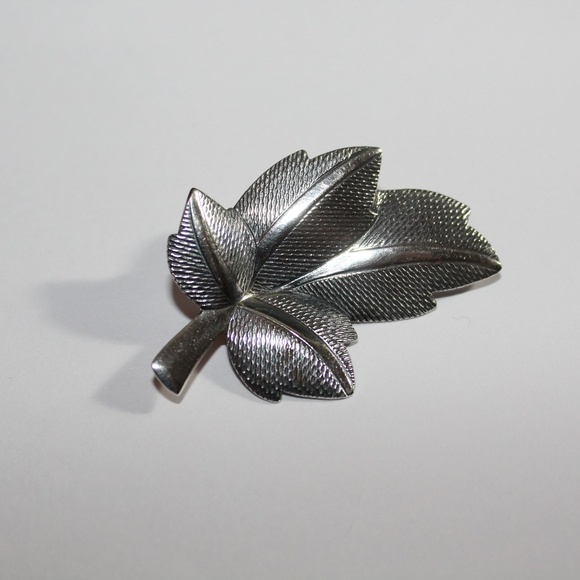 Jewel art | Jewelry | Leaf Pin Sterling Silver | Poshmark